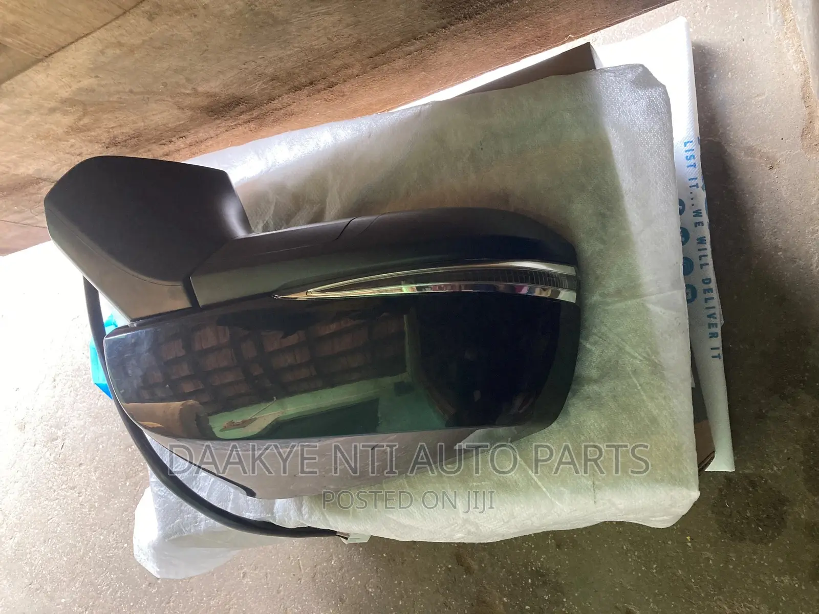Toyota RAV4 2020 Side Mirror in Abossey Okai - Vehicle Parts ...