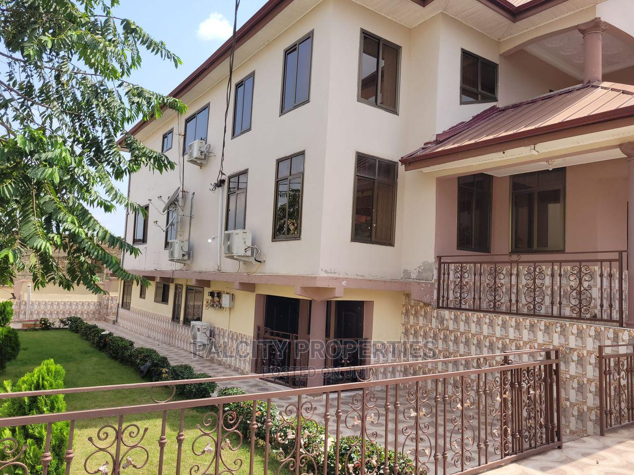 8bdrm Mansion in Santasi Trede, Kumasi Metropolitan for Rent in Kumasi ...
