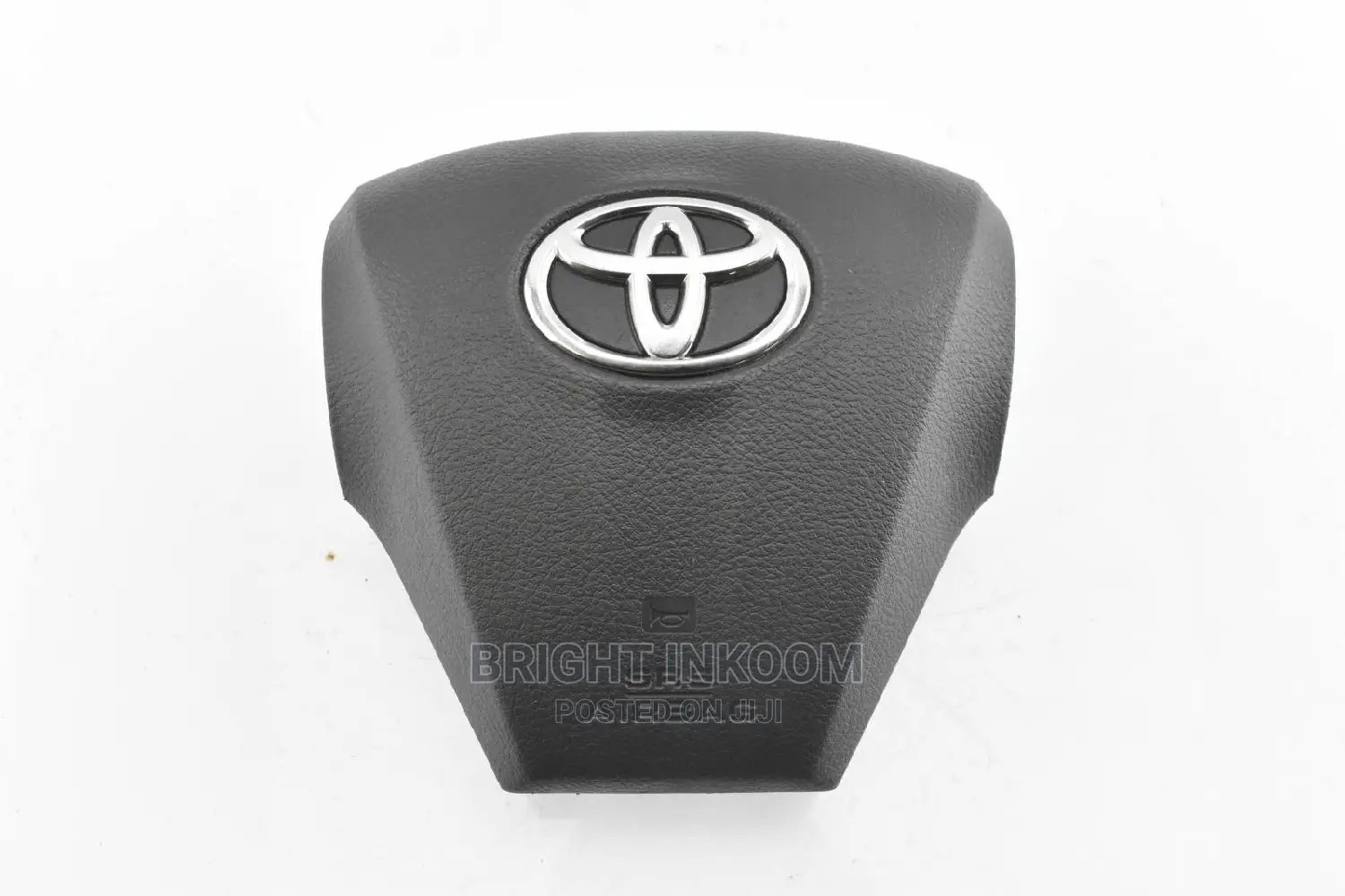 Toyota RAV4 2020 Airbag Cover in Abossey Okai - Vehicle Parts ...