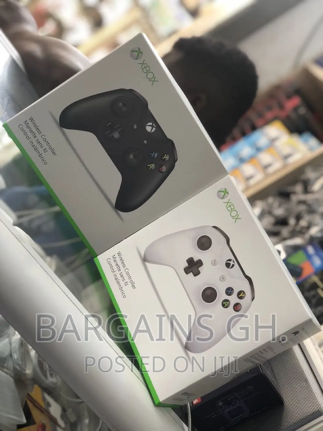 Original Xbox One X and S Wireless Controller in Circle - Video Game ...
