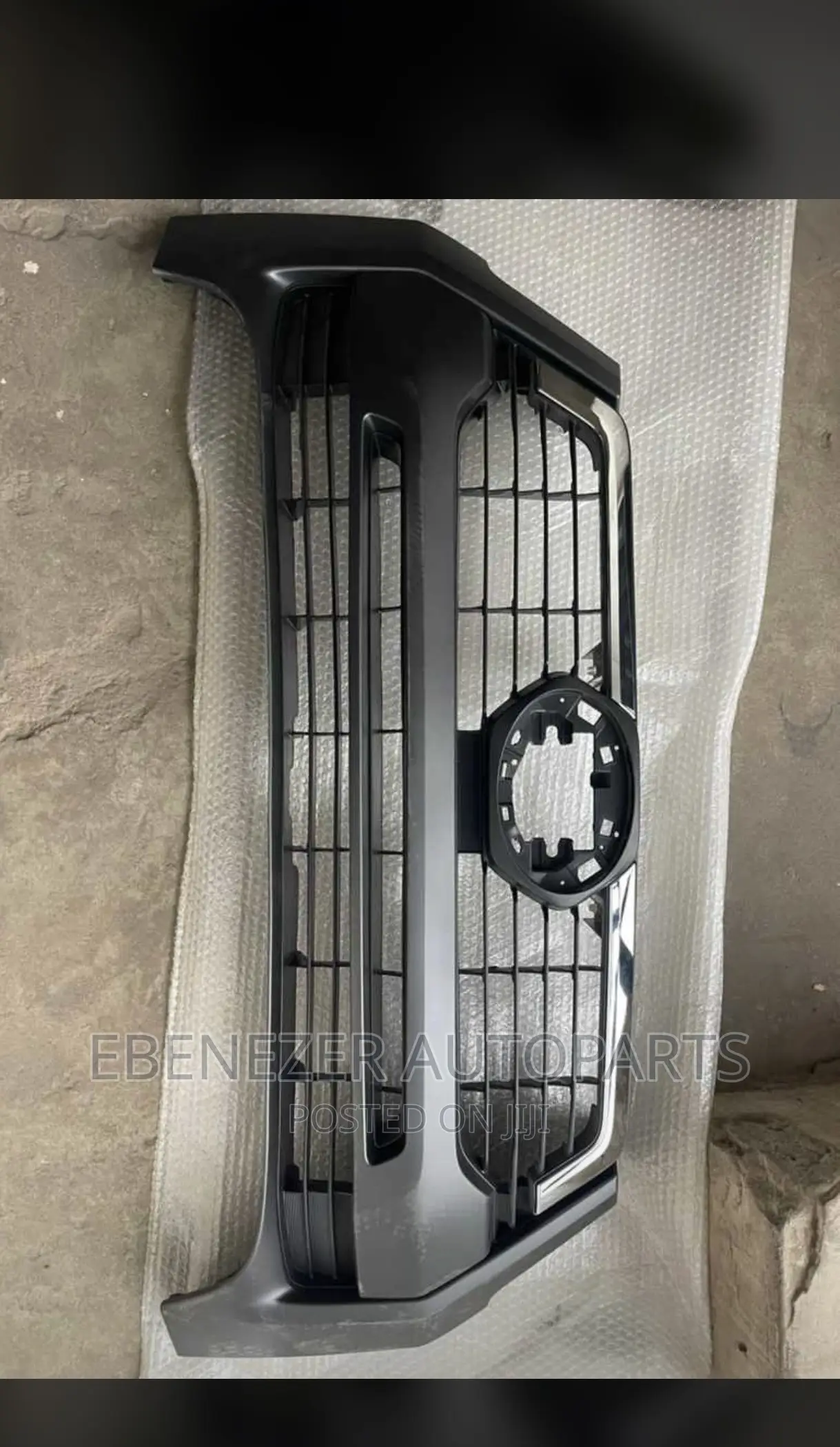 Toyota Hilux 2019,2020,2021,2022,2023 Front Grille/Shells in Abossey ...