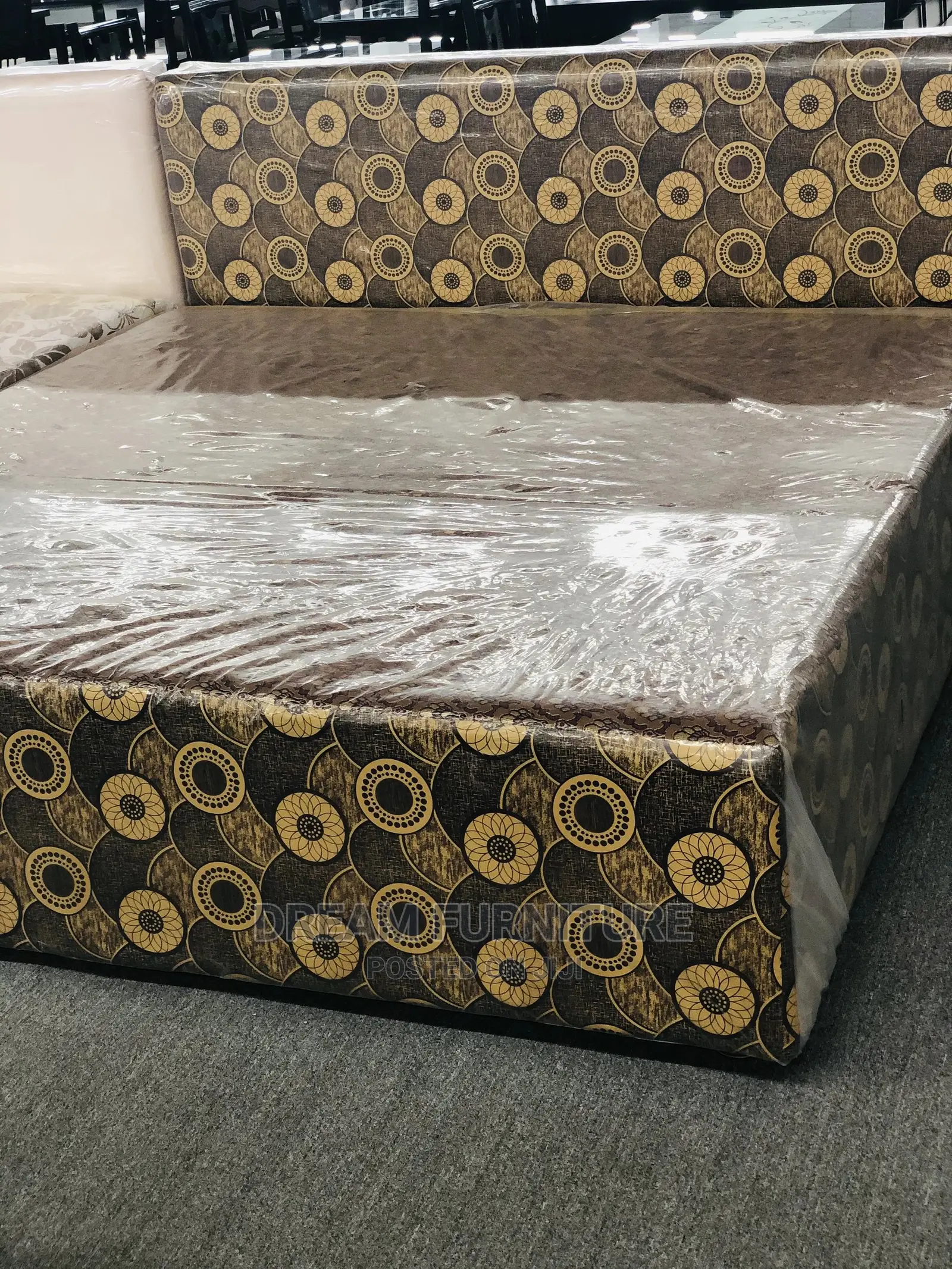 Inbuilt Bed With Mattress in Accra Metropolitan - Furniture, Amponsah ...